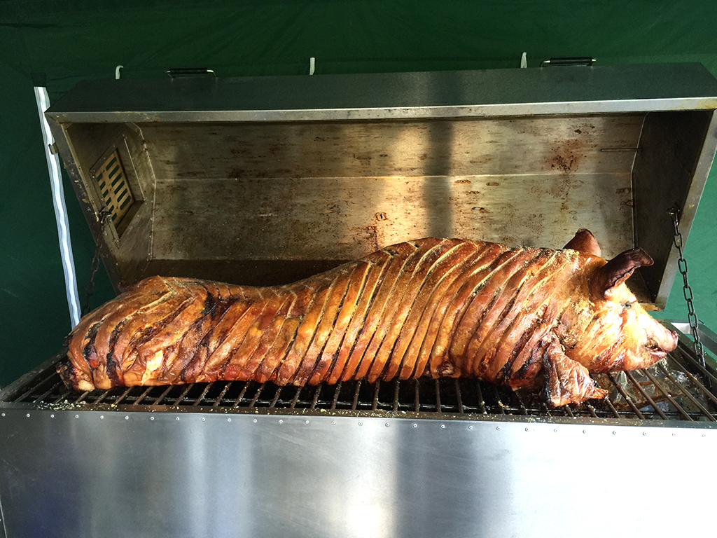 Hog Roast at Wedding in Uley, Gloucestershire. - North Nibley Hog Roasts